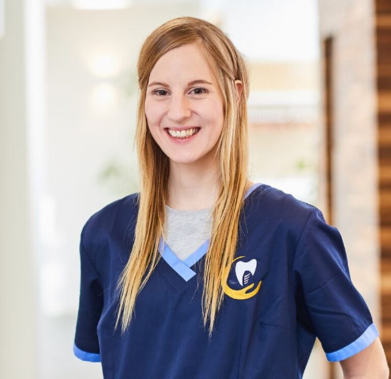 Anna R. - Zahnarztpraxis Dres. Braunschweiger & Gebauer